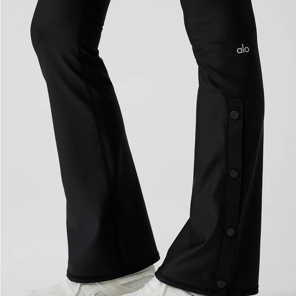 ALO Yoga | Pants & Jumpsuits | Alo Yoga Airlift Flare Pants | Poshmark